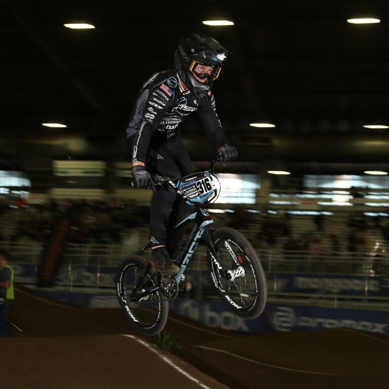 Team - BMX RACING GROUP